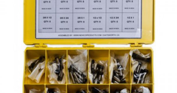 AST#A201 ALLOY CARBON STEEL SHOULDER BOLT